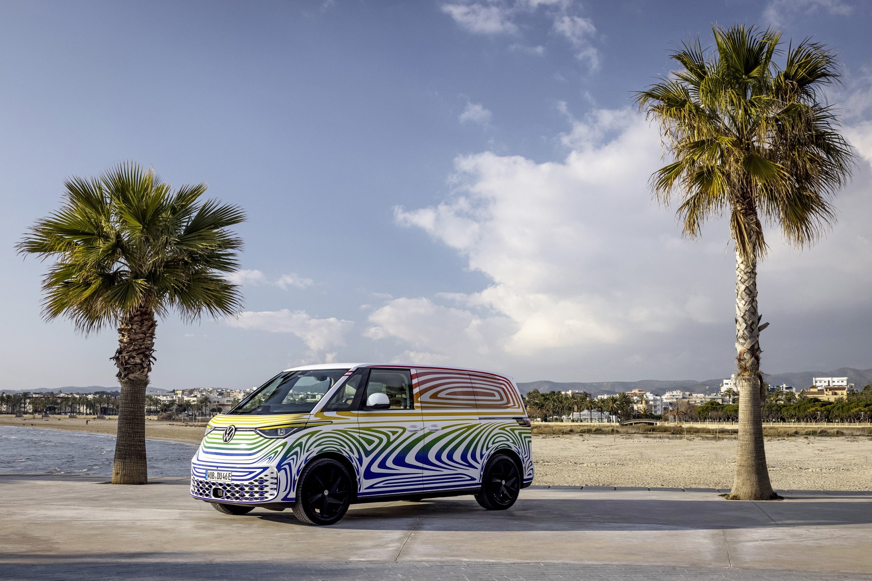 经典焕新：大众汽车纯电ID. Buzz即将亮相